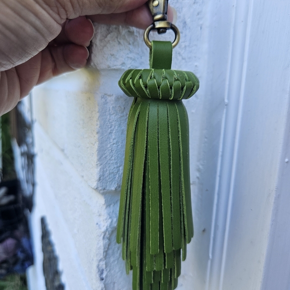 portland leather goods | Accessories | Elegant Green Leather Tassel Key ...